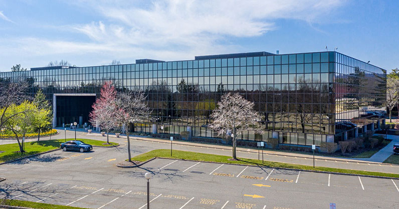 The Buildings at The Arbors in Parsippany | The Arbors